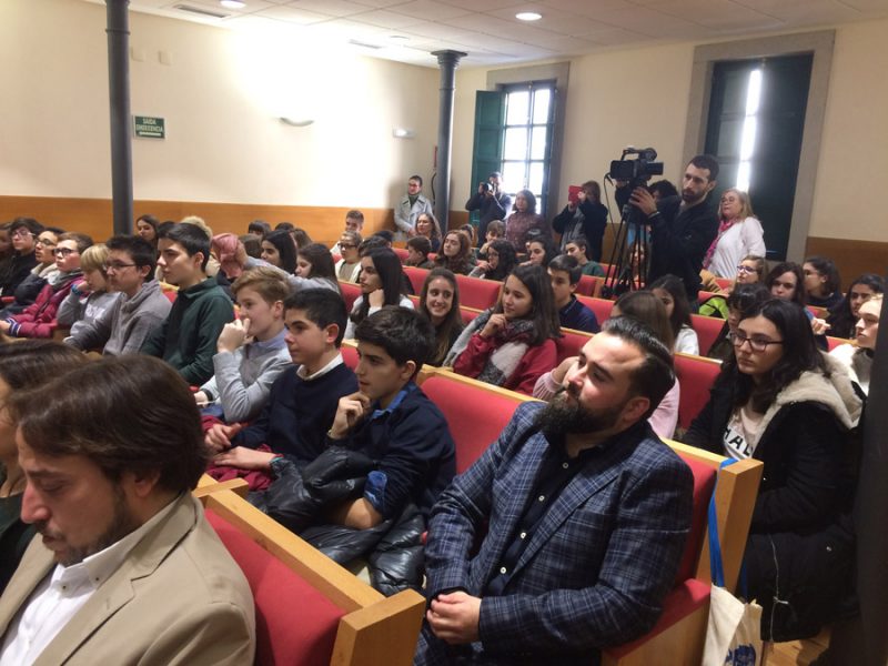 Entrega de premios II Concurso "El Jardín de las Letras" - Hospital ...